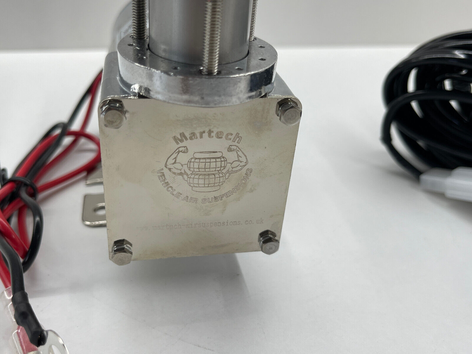 Air Suspension Kit for Ford Transit Custom 2012-2022 – Martech Air Suspensions